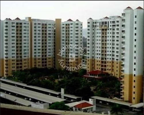 Villa Emas Condominium, Persiaran Bayan Indah, 11900 Bayan Lepas, Penang