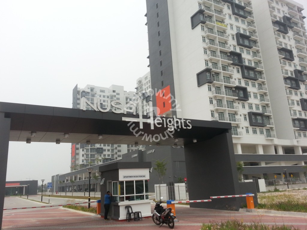 Apartment Nusa Puncak (also known as Nusa Heights Apartments), Taman Nusa Puncak, 81550 Gelang ...