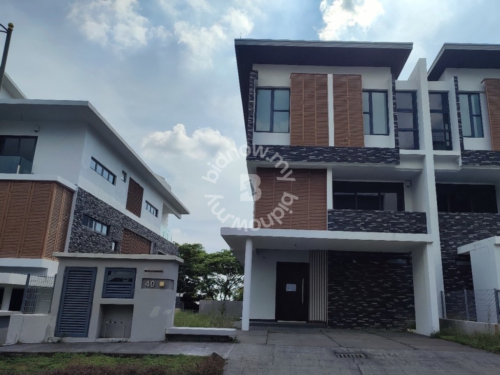 Jalan Setia Perdana U13/30A, Setia Alam, 40170, Shah Alam, Selangor