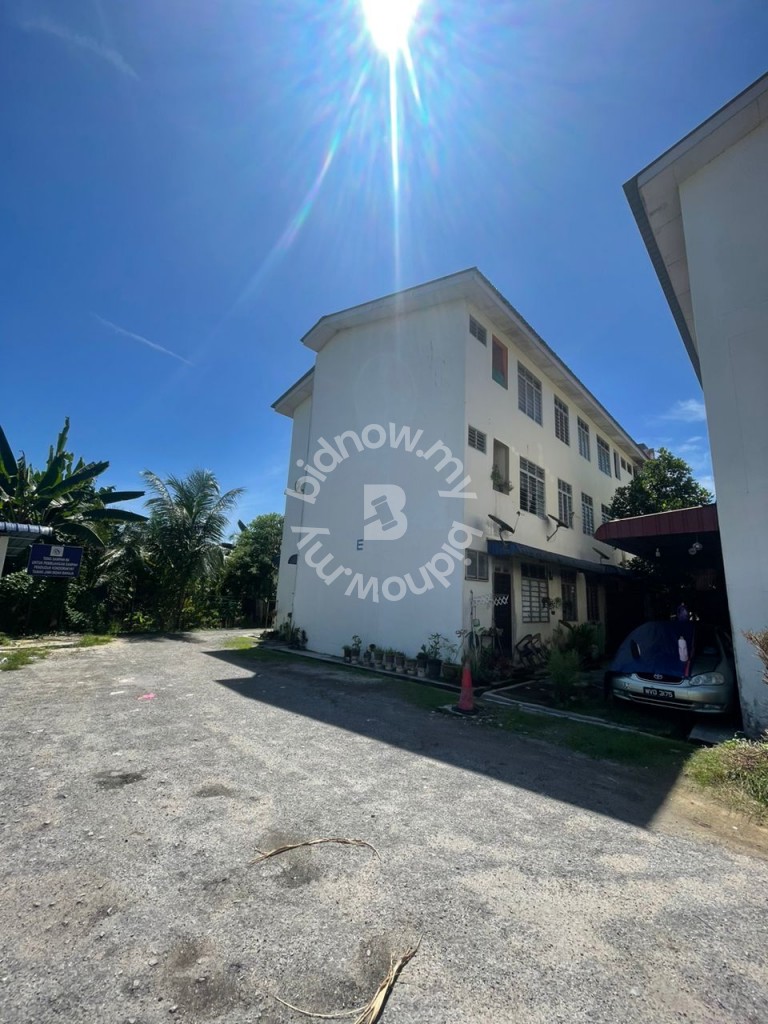 Block E, Lorong Jawi Indah 8, Taman Jawi Indah, 14200 Sungai Jawi, Penang