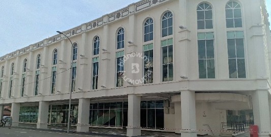 Kompleks Bunga Raya, Jalan Pasar Baru, 75100 Melaka